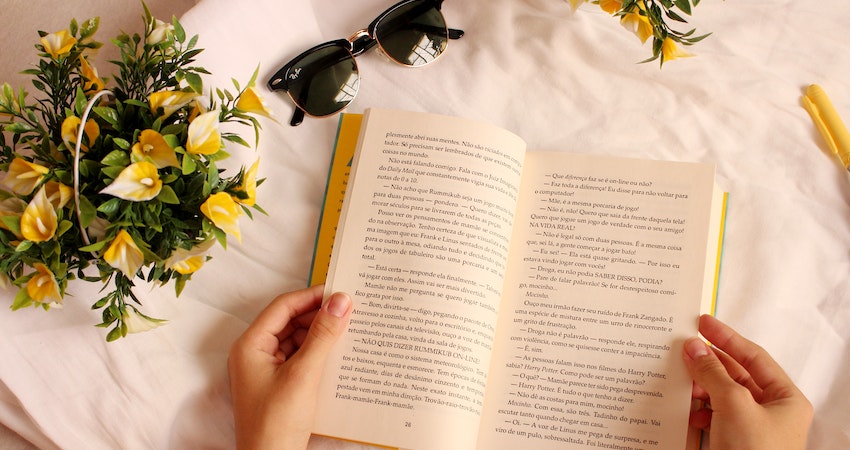 Contoh Idiom Bahasa Indonesia Beserta Artinya