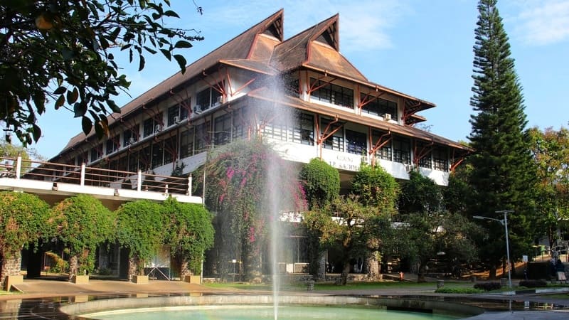 8 Fakultas di ITB dengan Prospek Karier yang Gemilang