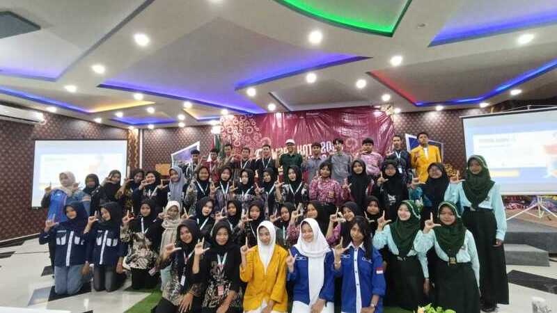 Workshop Pentigraf Warnai Semarak Bulan Bahasa SMK Muhammadiyah 8 ...